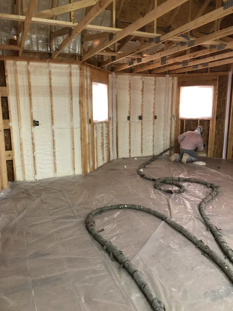 Best Closed-Cell Spray Foam Insulation Services In Marietta, OH